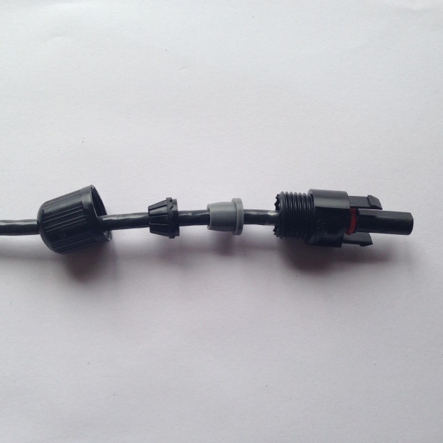 An Introduction To MC4 Connectors. - Off Grid Ham