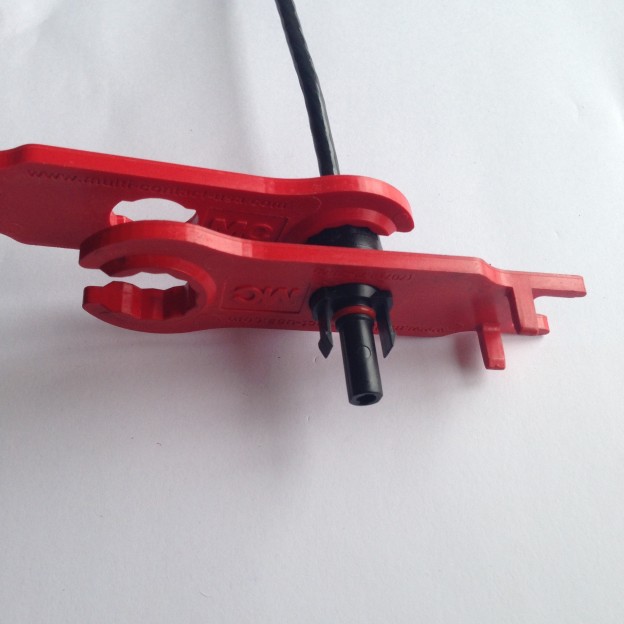 An Introduction To MC4 Connectors. - Off Grid Ham